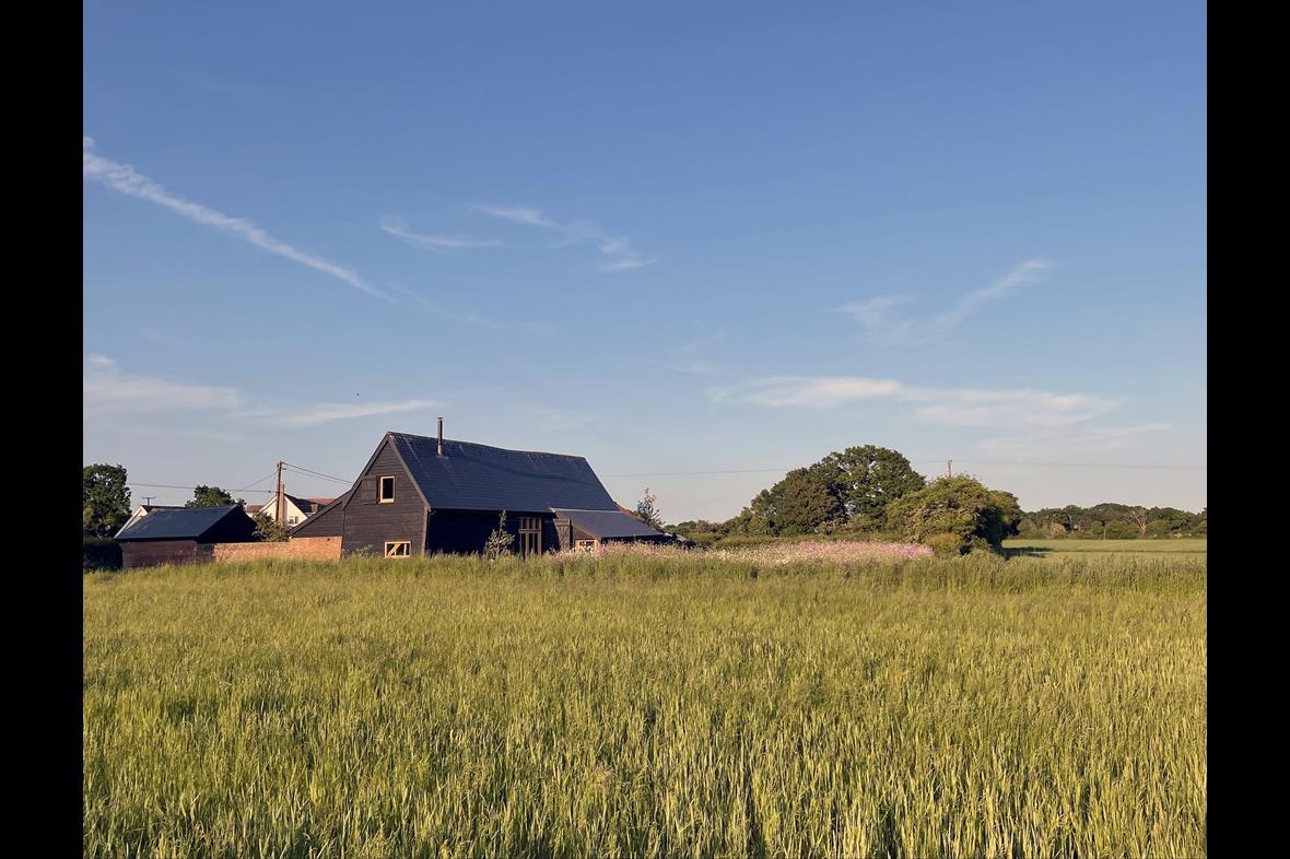 Jankes Barn by Lynch Architects: ‘We like to call it a barn non ...